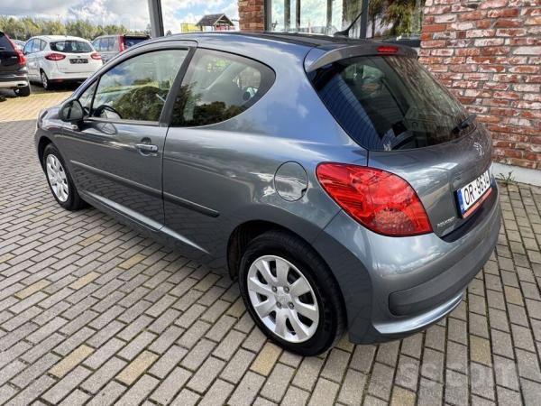 Grey Peugeot 207 2008 in Talsi, with an engine capacity of 1.40 L and mileage of 179 thousand km for 2795 €, photo 7 on AUTOMOTO.COM.LV