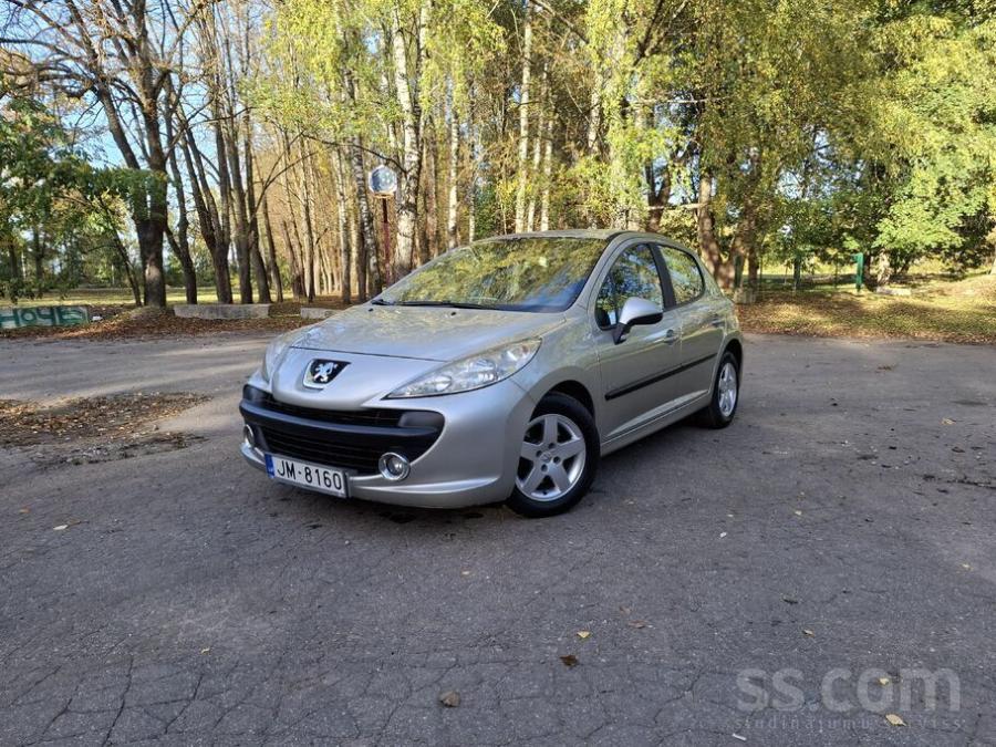 Pelēks Peugeot 207 2008 Rīga, ar dzinēja tilpumu 1.40 L un nobraukumu 189 tūkst. km par 2200 €, foto 1 vietnē AUTOMOTO.COM.LV