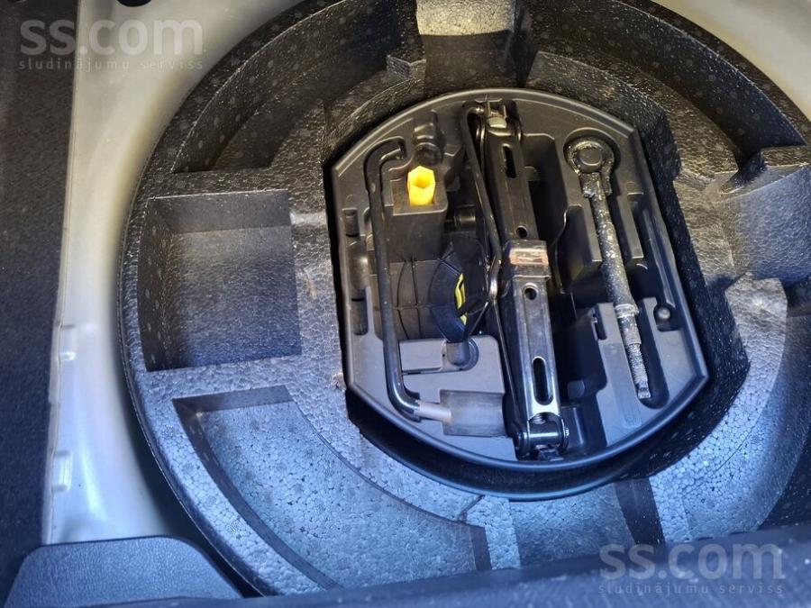 Pelēks Peugeot 207 2008 Rīga, ar dzinēja tilpumu 1.40 L un nobraukumu 189 tūkst. km par 2200 €, foto 15 vietnē AUTOMOTO.COM.LV