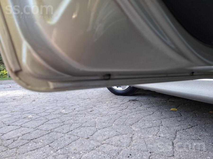 Pelēks Peugeot 207 2008 Rīga, ar dzinēja tilpumu 1.40 L un nobraukumu 189 tūkst. km par 2200 €, foto 19 vietnē AUTOMOTO.COM.LV