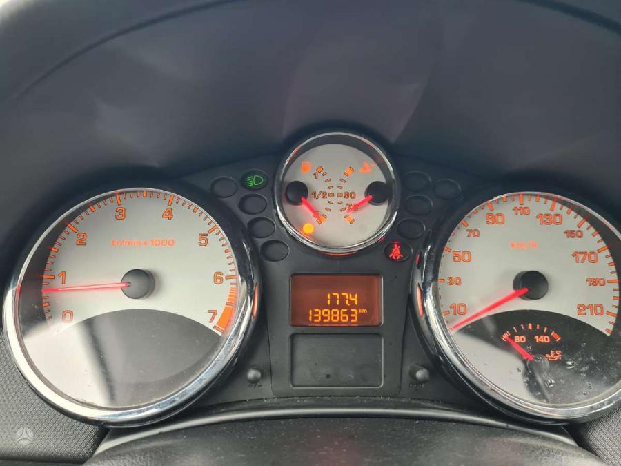 Pelēks Peugeot 207 2009 Kauņa, ar dzinēja tilpumu 1.60 L un nobraukumu 14 tūkst. km par 2499 €, foto 2 vietnē AUTOMOTO.COM.LV