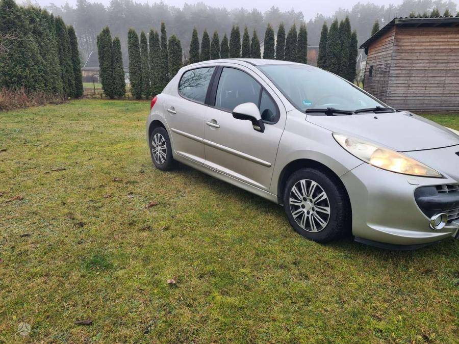 Pelēks Peugeot 207 2009 Kauņa, ar dzinēja tilpumu 1.60 L un nobraukumu 14 tūkst. km par 2499 €, foto 3 vietnē AUTOMOTO.COM.LV