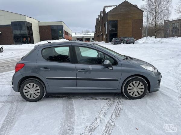 Pelēks Peugeot 207 2009 Trakai, ar dzinēja tilpumu 1.40 L un nobraukumu 211 tūkst. km par 1970 €, foto 5 vietnē AUTOMOTO.COM.LV