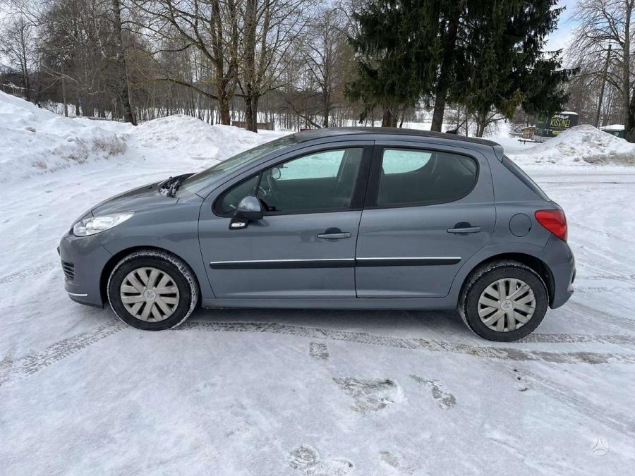 Pelēks Peugeot 207 2009 Trakai, ar dzinēja tilpumu 1.40 L un nobraukumu 211 tūkst. km par 1890 €, foto 6 vietnē AUTOMOTO.COM.LV