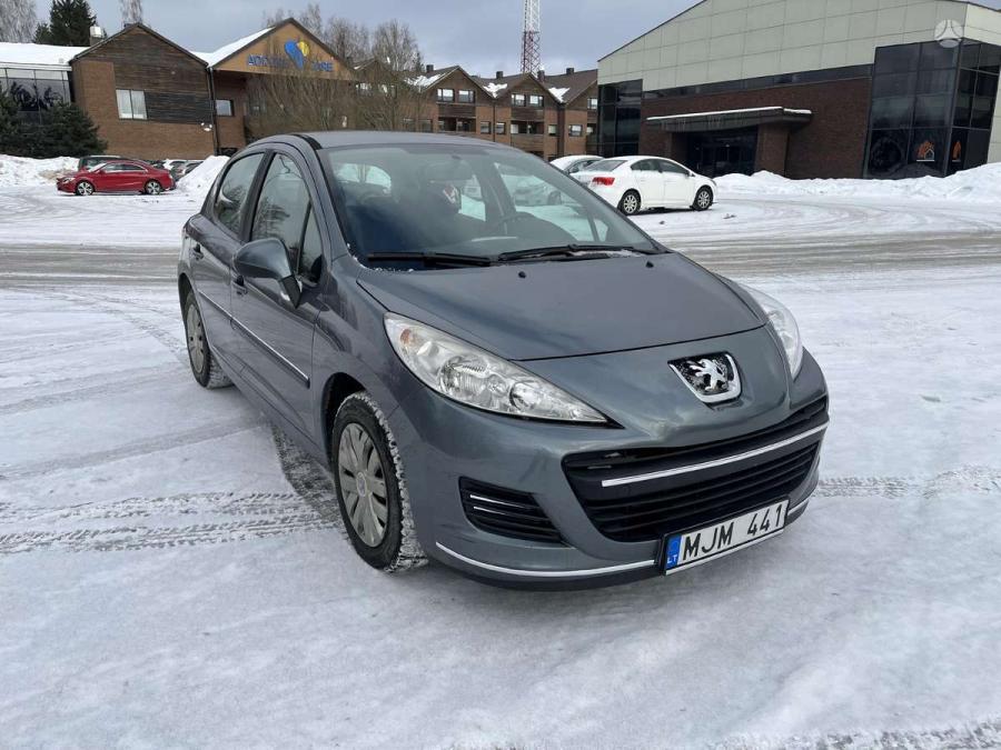 Pelēks Peugeot 207 2009 Trakai, ar dzinēja tilpumu 1.40 L un nobraukumu 211 tūkst. km par 1890 €, foto 7 vietnē AUTOMOTO.COM.LV