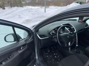 Pelēks Peugeot 207 2009 Trakai, ar dzinēja tilpumu 1.40 L un nobraukumu 211 tūkst. km par 1890 €, foto 12 vietnē AUTOMOTO.COM.LV