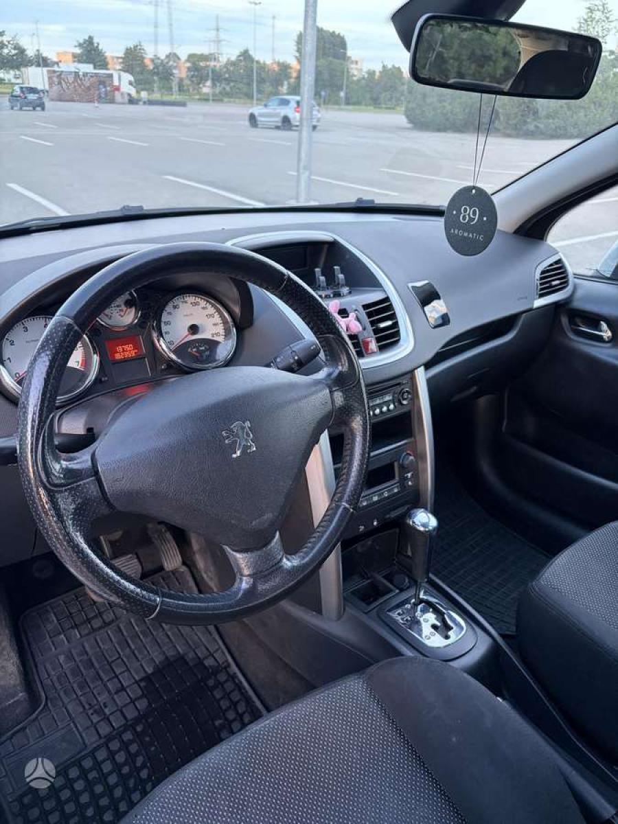 Pelēks Peugeot 207 2009 Šauļi, ar dzinēja tilpumu 1.60 L un nobraukumu 183 tūkst. km par 2200 €, foto 9 vietnē AUTOMOTO.COM.LV