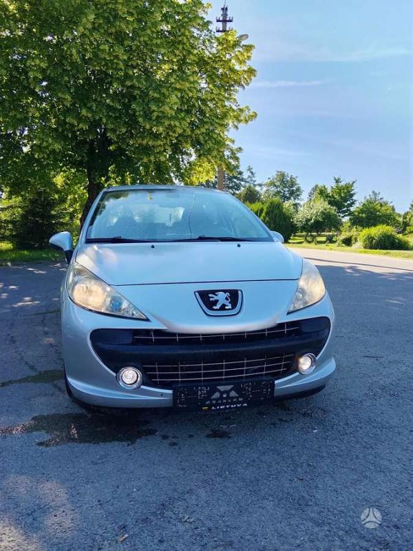 Pelēks Peugeot 207 2009 Šilalė, ar dzinēja tilpumu 1.56 L un nobraukumu 240 tūkst. km par 1250 €, foto 9 vietnē AUTOMOTO.COM.LV