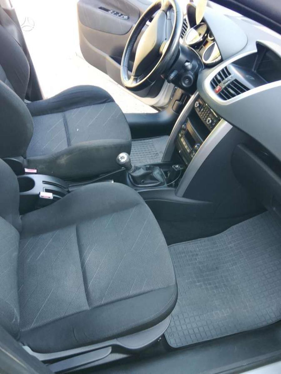 Pelēks Peugeot 207 2009 Šilalė, ar dzinēja tilpumu 1.56 L un nobraukumu 240 tūkst. km par 1250 €, foto 11 vietnē AUTOMOTO.COM.LV