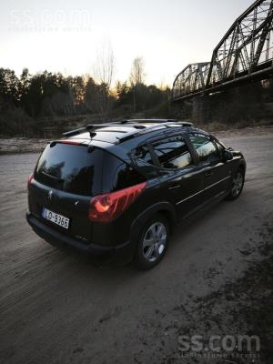 Серый Пежо 207 2009 в Валмиера, объемом двигателя 1.60 л и пробегом 318 тыс. км за 600 €, фото 3 на AUTOMOTO.COM.LV