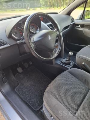 Pelēks Peugeot 207 2009 Rīga, ar dzinēja tilpumu 1.60 L un nobraukumu 160 tūkst. km par 1990 €, foto 12 vietnē AUTOMOTO.COM.LV