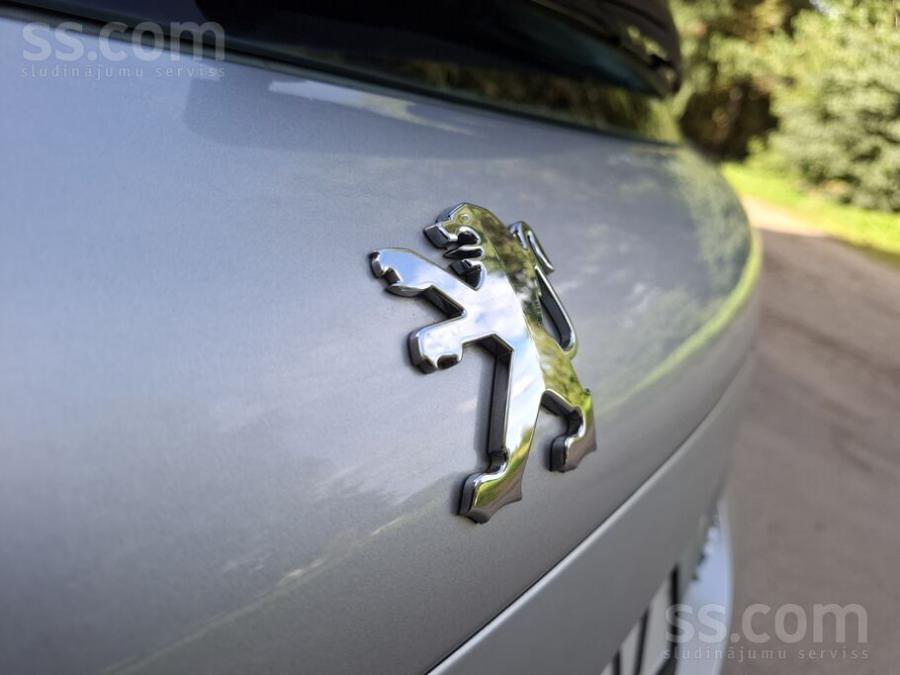 Pelēks Peugeot 207 2009 Rīga, ar dzinēja tilpumu 1.60 L un nobraukumu 160 tūkst. km par 1990 €, foto 17 vietnē AUTOMOTO.COM.LV