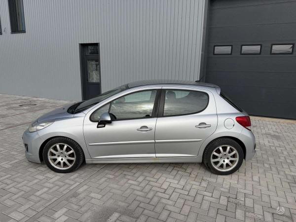 Pelēks Peugeot 207 2009 Ukmergė, ar dzinēja tilpumu 1.60 L un nobraukumu 162 tūkst. km par 2499 €, foto 4 vietnē AUTOMOTO.COM.LV