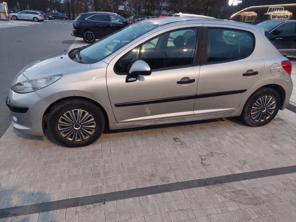 Pelēks Peugeot 207 2009 Šauļi, ar dzinēja tilpumu 1.40 L un nobraukumu 335 tūkst. km par 600 €, foto 3 vietnē AUTOMOTO.COM.LV