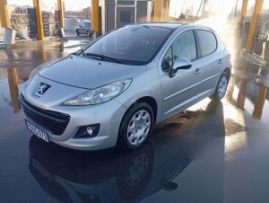 Pelēks Peugeot 207 2010 Panevēža, ar dzinēja tilpumu 1.40 L un nobraukumu 175 tūkst. km par 2200 €, foto 9 vietnē AUTOMOTO.COM.LV