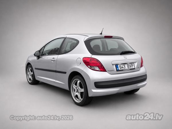 Pelēks Peugeot 207 2011 Tallina, ar dzinēja tilpumu 1.60 L un nobraukumu 220 tūkst. km par 2890 €, foto 8 vietnē AUTOMOTO.COM.LV
