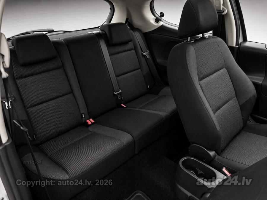 Pelēks Peugeot 207 2011 Tallina, ar dzinēja tilpumu 1.60 L un nobraukumu 220 tūkst. km par 2890 €, foto 14 vietnē AUTOMOTO.COM.LV