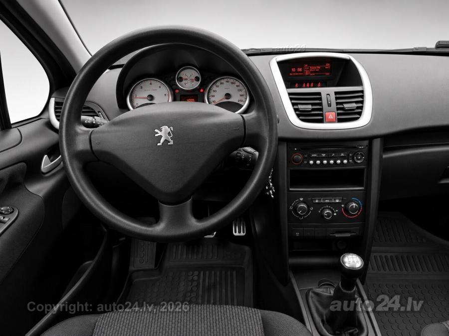 Pelēks Peugeot 207 2011 Tallina, ar dzinēja tilpumu 1.60 L un nobraukumu 220 tūkst. km par 2890 €, foto 17 vietnē AUTOMOTO.COM.LV
