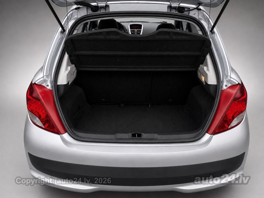 Pelēks Peugeot 207 2011 Tallina, ar dzinēja tilpumu 1.60 L un nobraukumu 220 tūkst. km par 2890 €, foto 23 vietnē AUTOMOTO.COM.LV