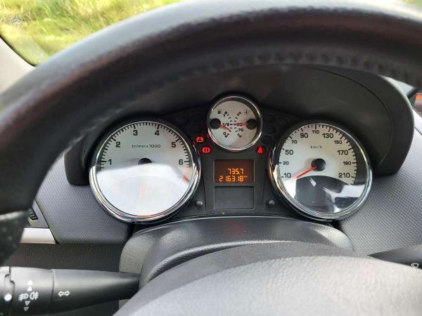 Pelēks Peugeot 207 2011 Viļņa, ar dzinēja tilpumu 1.60 L un nobraukumu 216 tūkst. km par 3250 €, foto 11 vietnē AUTOMOTO.COM.LV