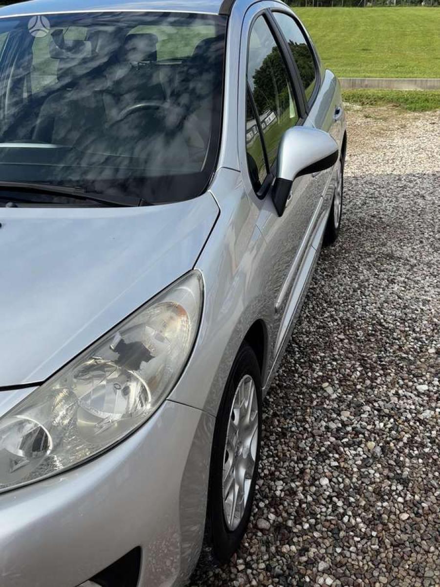 Pelēks Peugeot 207 2012 Kauņa, ar dzinēja tilpumu 0.00 L un nobraukumu 128 tūkst. km par 2500 €, foto 12 vietnē AUTOMOTO.COM.LV