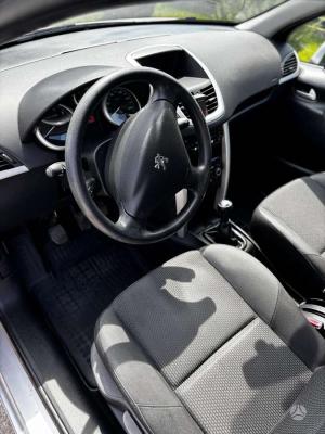 Pelēks Peugeot 207 2012 Kauņa, ar dzinēja tilpumu 0.00 L un nobraukumu 128 tūkst. km par 2500 €, foto 16 vietnē AUTOMOTO.COM.LV