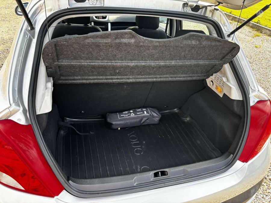 Pelēks Peugeot 207 2012 Kauņa, ar dzinēja tilpumu 0.00 L un nobraukumu 128 tūkst. km par 2500 €, foto 19 vietnē AUTOMOTO.COM.LV