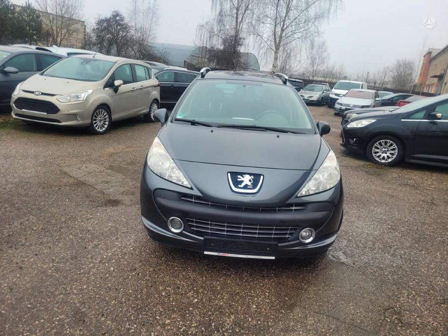 Grey Peugeot 207 2008 in Telschi, with an engine capacity of 1.56 L and mileage of 200 thousand km for 2999 €, photo 1 on AUTOMOTO.COM.LV