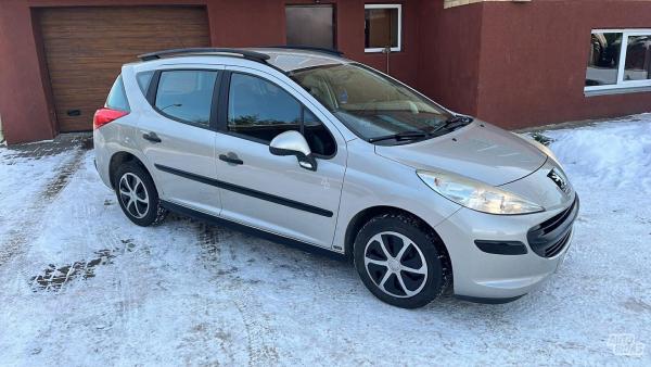 Pelēks Peugeot 207 2008 Šauļi, ar dzinēja tilpumu 1.40 L un nobraukumu 230 tūkst. km par 1650 €, foto 1 vietnē AUTOMOTO.COM.LV