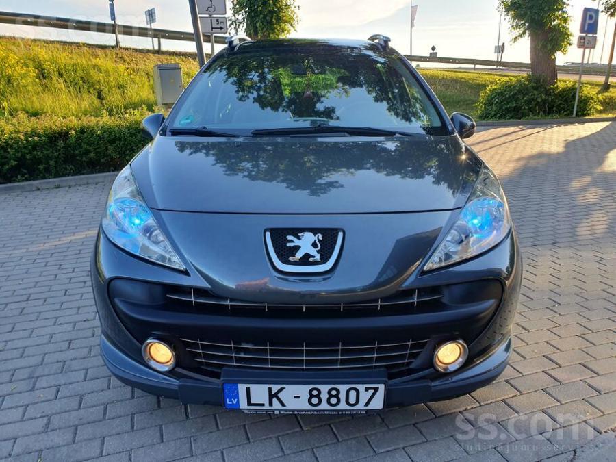 Grey Peugeot 207 2008 in Daugavpils, with an engine capacity of 1.60 L and mileage of 0 thousand km for 1950 €, photo 8 on AUTOMOTO.COM.LV