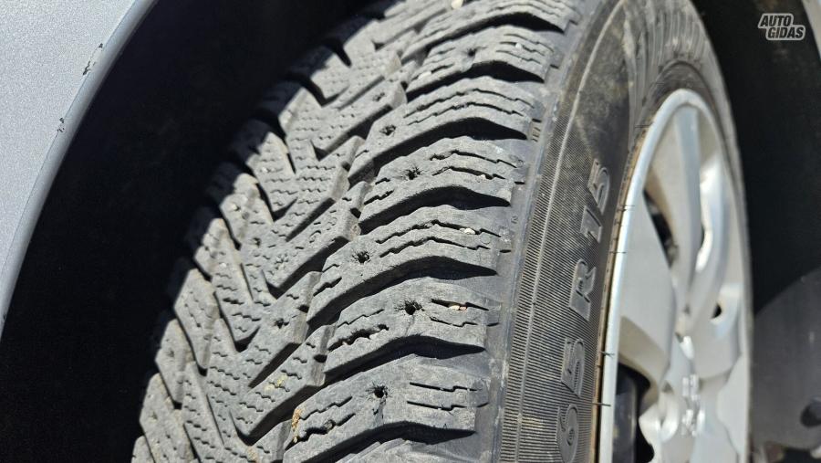 Pelēks Peugeot 207 2008 Kelmė, ar dzinēja tilpumu 1.60 L un nobraukumu 285 tūkst. km par 1350 €, foto 9 vietnē AUTOMOTO.COM.LV