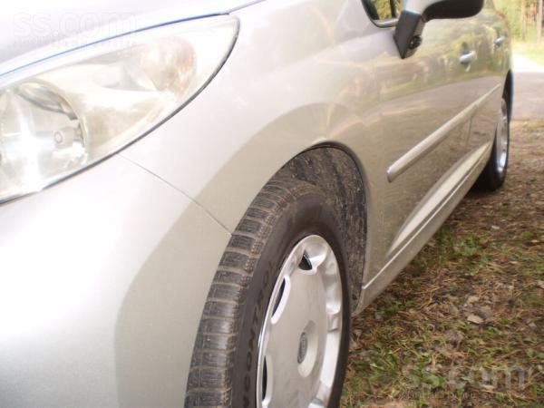 Peugeot 207 2009 Daugavpils vietnē Pelēks Peugeot 207 2009 Daugavpils, ar dzinēja tilpumu 1.60 L un nobraukumu 270 tūkst. km par 1780 €, foto 5 vietnē AUTOMOTO.COM.LV