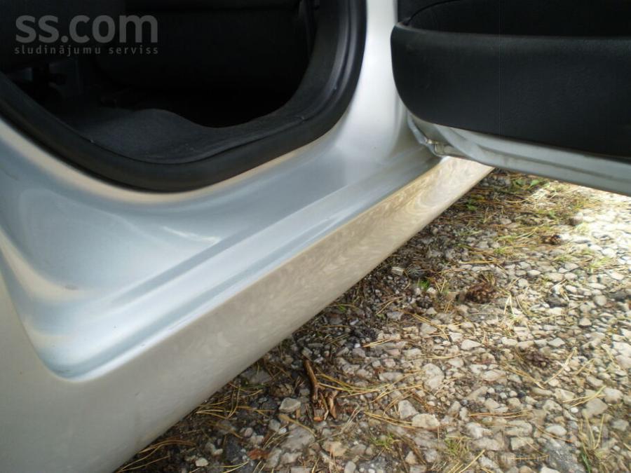Pelēks Peugeot 207 2009 Daugavpils, ar dzinēja tilpumu 1.60 L un nobraukumu 270 tūkst. km par 1780 €, foto 19 vietnē AUTOMOTO.COM.LV