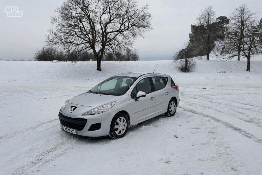 Pelēks Peugeot 207 2011 Kauņa, ar dzinēja tilpumu 1.60 L un nobraukumu 290 tūkst. km par 1750 €, foto 1 vietnē AUTOMOTO.COM.LV