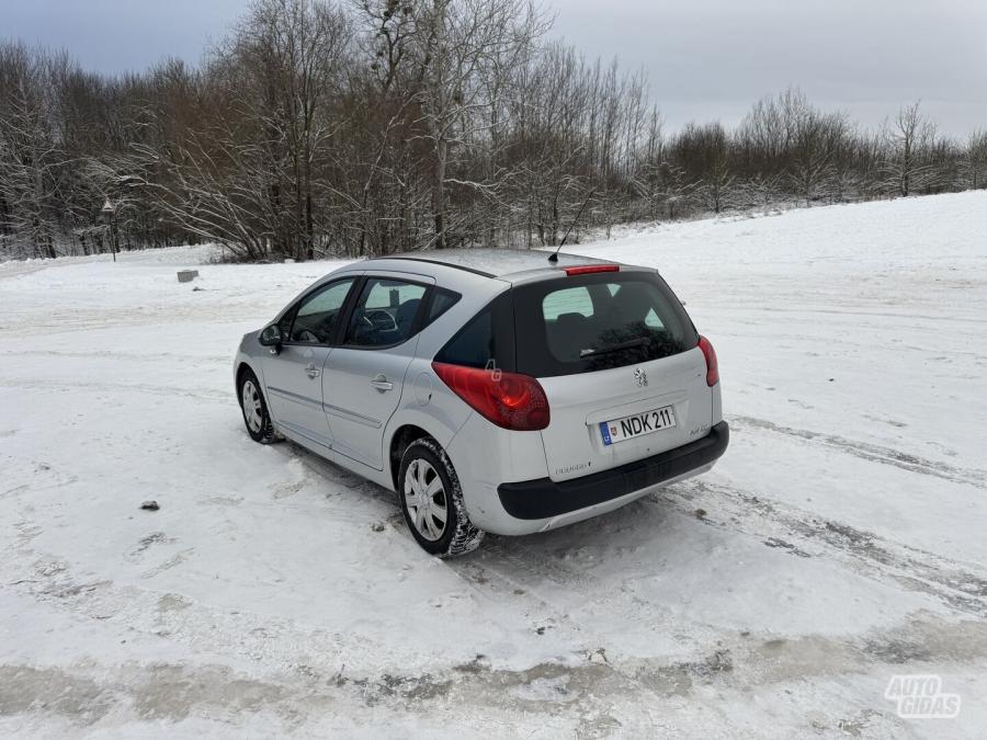 Pelēks Peugeot 207 2011 Kauņa, ar dzinēja tilpumu 1.60 L un nobraukumu 290 tūkst. km par 1750 €, foto 4 vietnē AUTOMOTO.COM.LV