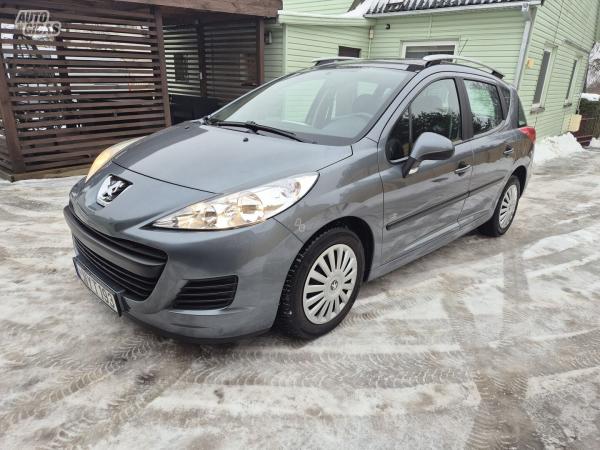 Pelēks Peugeot 207 2011 Marijampole, ar dzinēja tilpumu 1.40 L un nobraukumu 155 tūkst. km par 1950 €, foto 1 vietnē AUTOMOTO.COM.LV