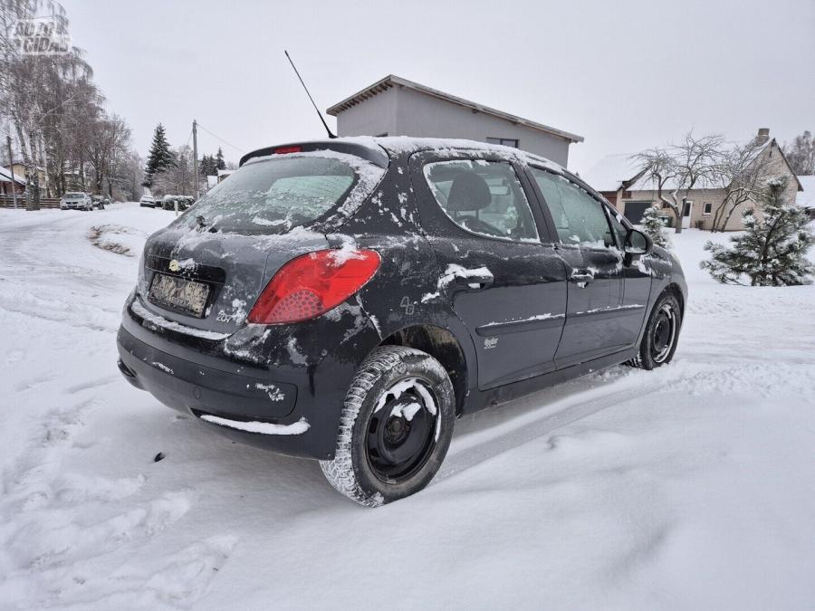 Пежо 207 2006 в Вилкавишкис, объемом двигателя 1.40 л и пробегом 33 тыс. км за 380 €, фото 5 на AUTOMOTO.COM.LV