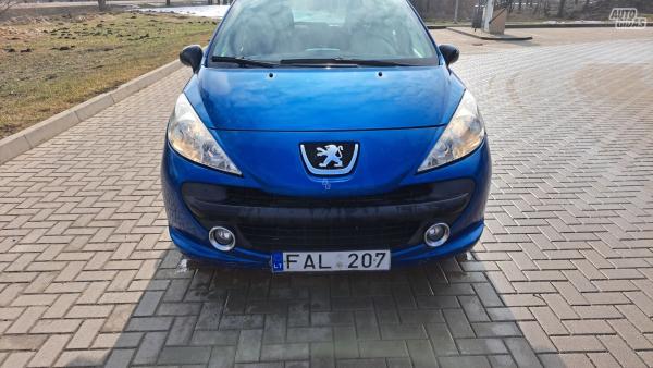 Peugeot 207 2006 Šauļi, ar dzinēja tilpumu 1.60 L un nobraukumu 220 tūkst. km par 1050 €, foto 4 vietnē AUTOMOTO.COM.LV