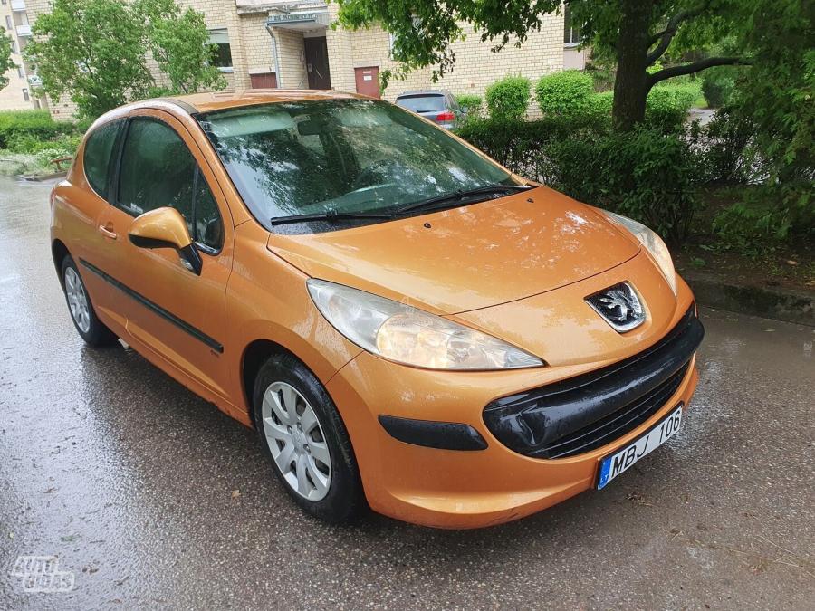 Peugeot 207 2006 in Kaunas, with an engine capacity of 1.60 L and mileage of 284 thousand km for 850 €, photo 3 on AUTOMOTO.COM.LV