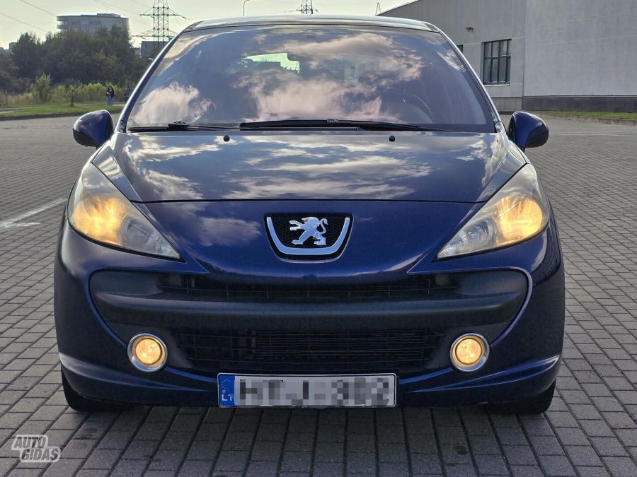 Peugeot 207 2006 in Vilnius, with an engine capacity of 1.60 L and mileage of 198 thousand km for 1250 €, photo 8 on AUTOMOTO.COM.LV