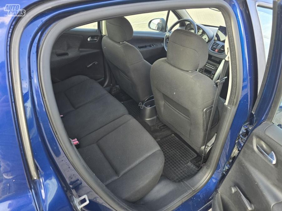 Peugeot 207 2006 in Vilnius, with an engine capacity of 1.60 L and mileage of 198 thousand km for 1250 €, photo 13 on AUTOMOTO.COM.LV
