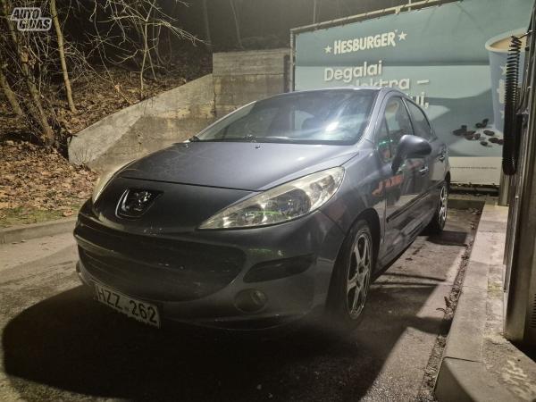 Peugeot 207 2007 Kauņa, ar dzinēja tilpumu 1.60 L un nobraukumu 257 tūkst. km par 650 €, foto 9 vietnē AUTOMOTO.COM.LV
