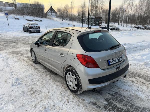 Peugeot 207 2007 in Vilnius, with an engine capacity of 1.40 L and mileage of 195 thousand km for 1200 €, photo 3 on AUTOMOTO.COM.LV