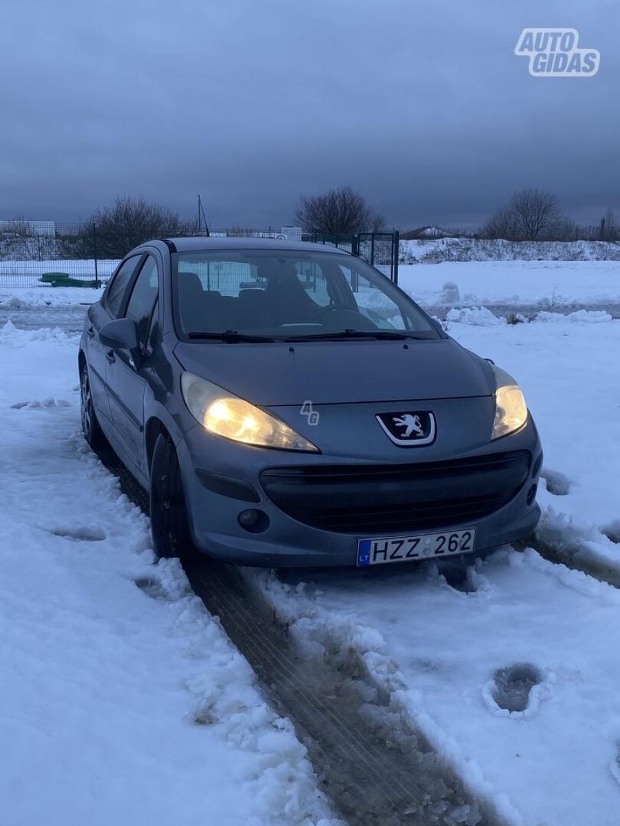 Peugeot 207 2007 Klaipėda, ar dzinēja tilpumu 1.60 L un nobraukumu 258 tūkst. km par 950 €, foto 1 vietnē AUTOMOTO.COM.LV