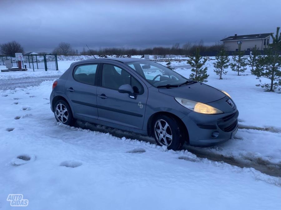 Peugeot 207 2007 Klaipėda, ar dzinēja tilpumu 1.60 L un nobraukumu 258 tūkst. km par 950 €, foto 4 vietnē AUTOMOTO.COM.LV
