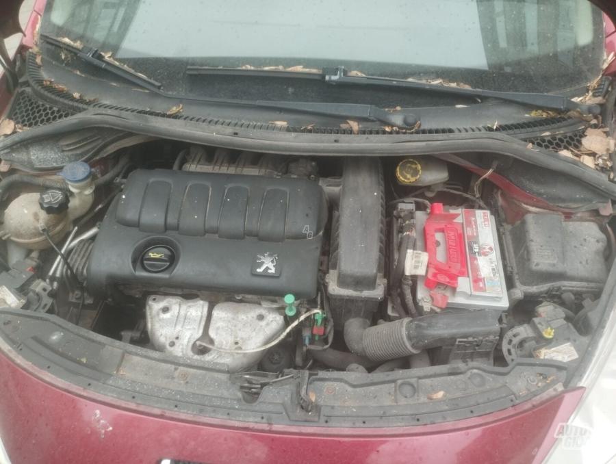 Peugeot 207 2007 in Vilnius, with an engine capacity of 1.40 L and mileage of 135 thousand km for 400 €, photo 10 on AUTOMOTO.COM.LV
