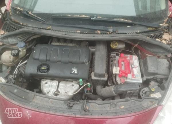 Peugeot 207 2007 Viļņa, ar dzinēja tilpumu 1.40 L un nobraukumu 135 tūkst. km par 380 €, foto 9 vietnē AUTOMOTO.COM.LV