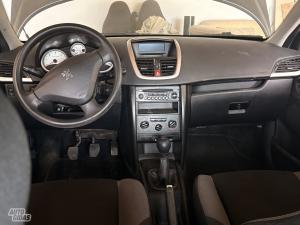 Peugeot 207 2007 in Klaipeda, with an engine capacity of 1.60 L and mileage of 221 thousand km for 750 €, photo 3 on AUTOMOTO.COM.LV