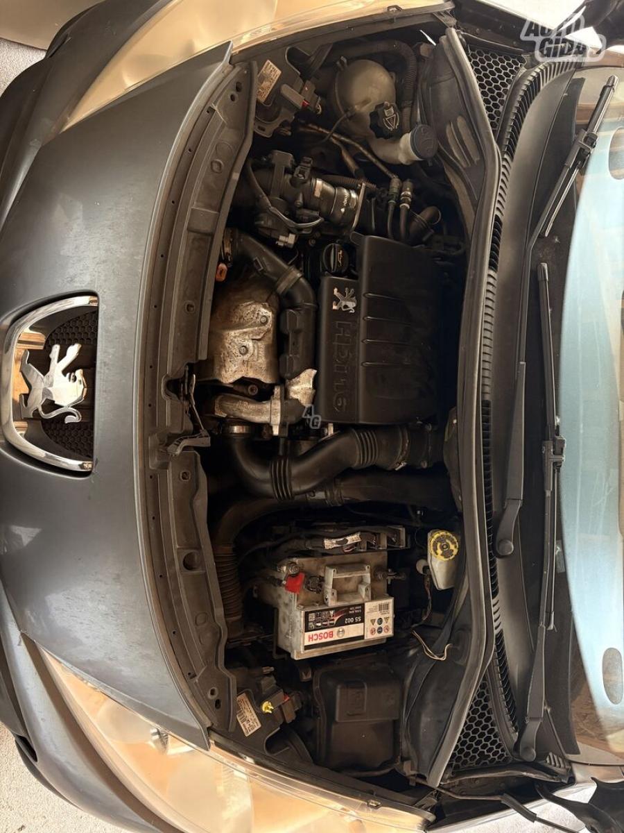 Peugeot 207 2007 in Klaipeda, with an engine capacity of 1.60 L and mileage of 221 thousand km for 750 €, photo 5 on AUTOMOTO.COM.LV