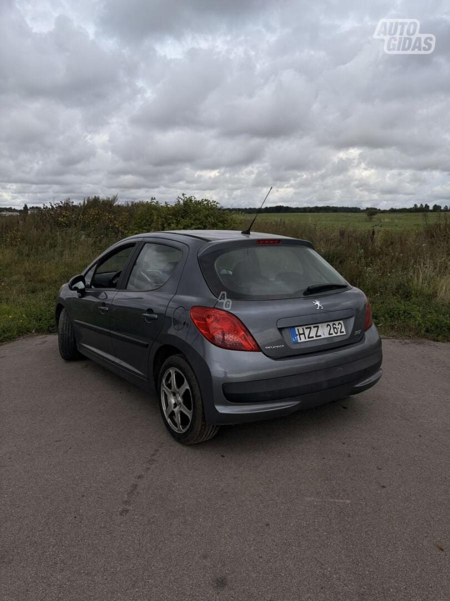 Peugeot 207 2007 Klaipėda, ar dzinēja tilpumu 1.60 L un nobraukumu 221 tūkst. km par 700 €, foto 5 vietnē AUTOMOTO.COM.LV